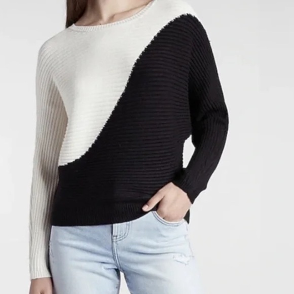 Express | Sweaters | Express Women Sz L Ivoryblack Colorblock Ribbed ...